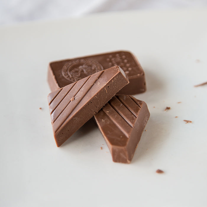 PLAIN CHOCOLATE – Balha's Pastry